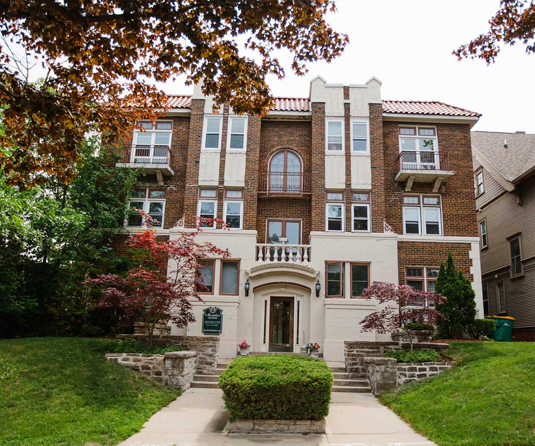 Find your perfect apartment here – Shoreline Real Estate